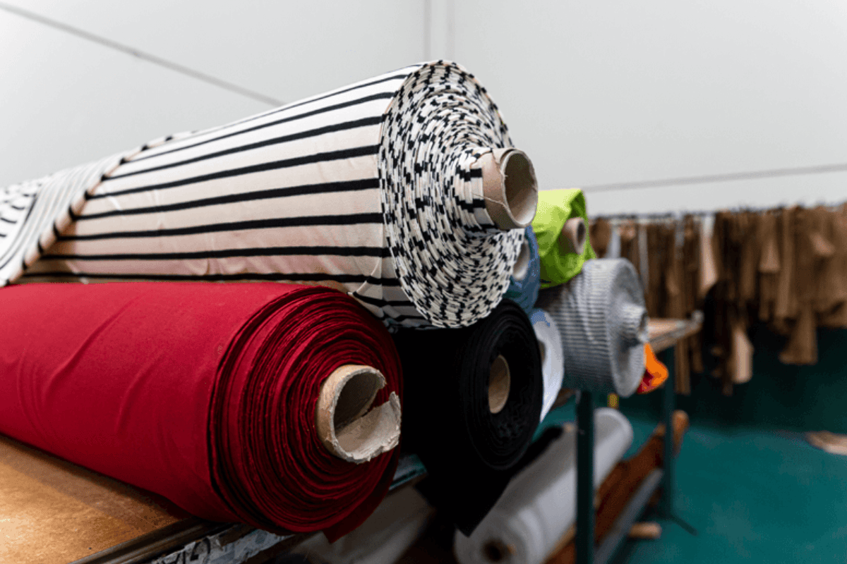 Tejidos y materiales sostenibles utilizados en moda – Elisa Muresan